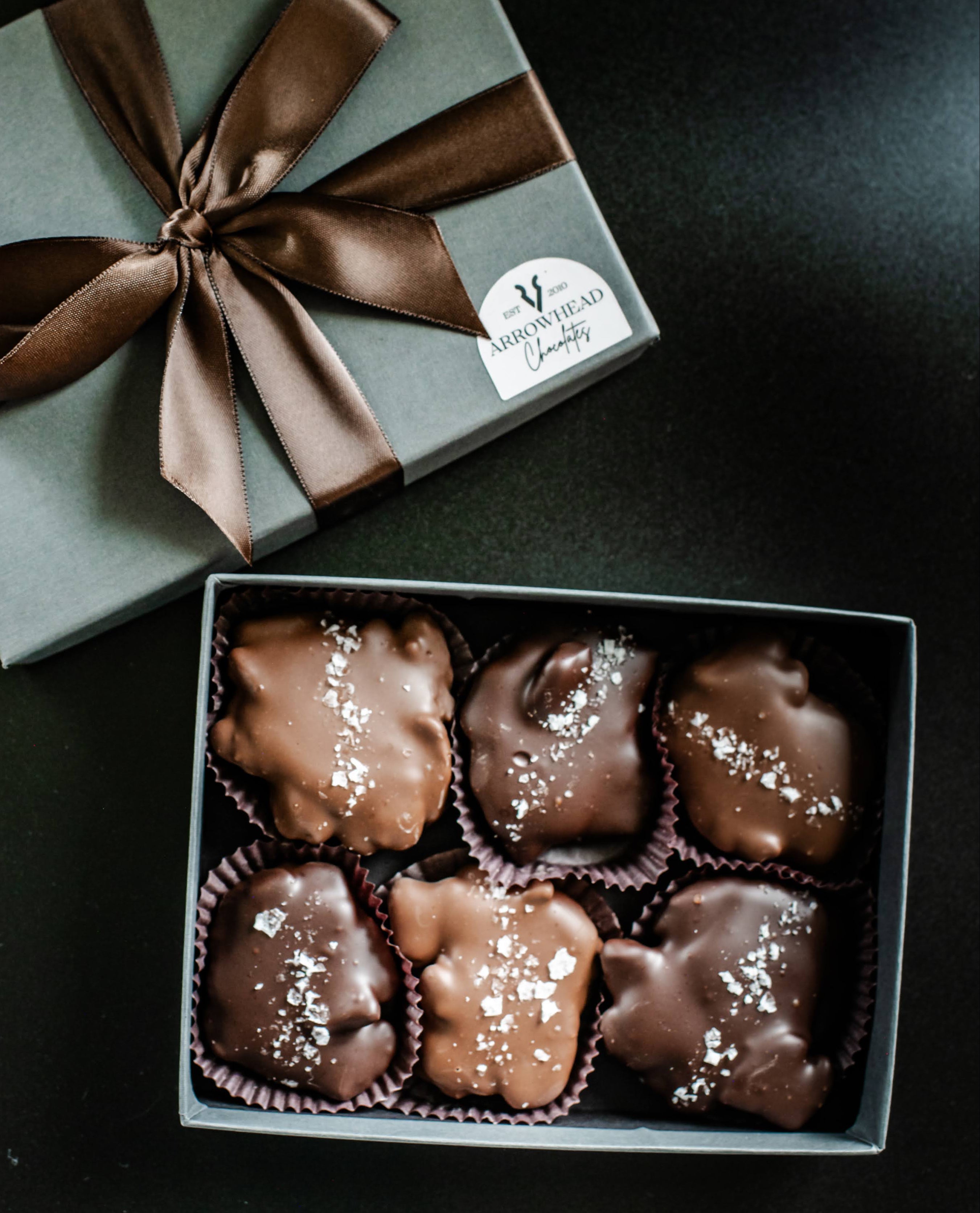 Caramel Pecan Clusters – Arrowhead Chocolates