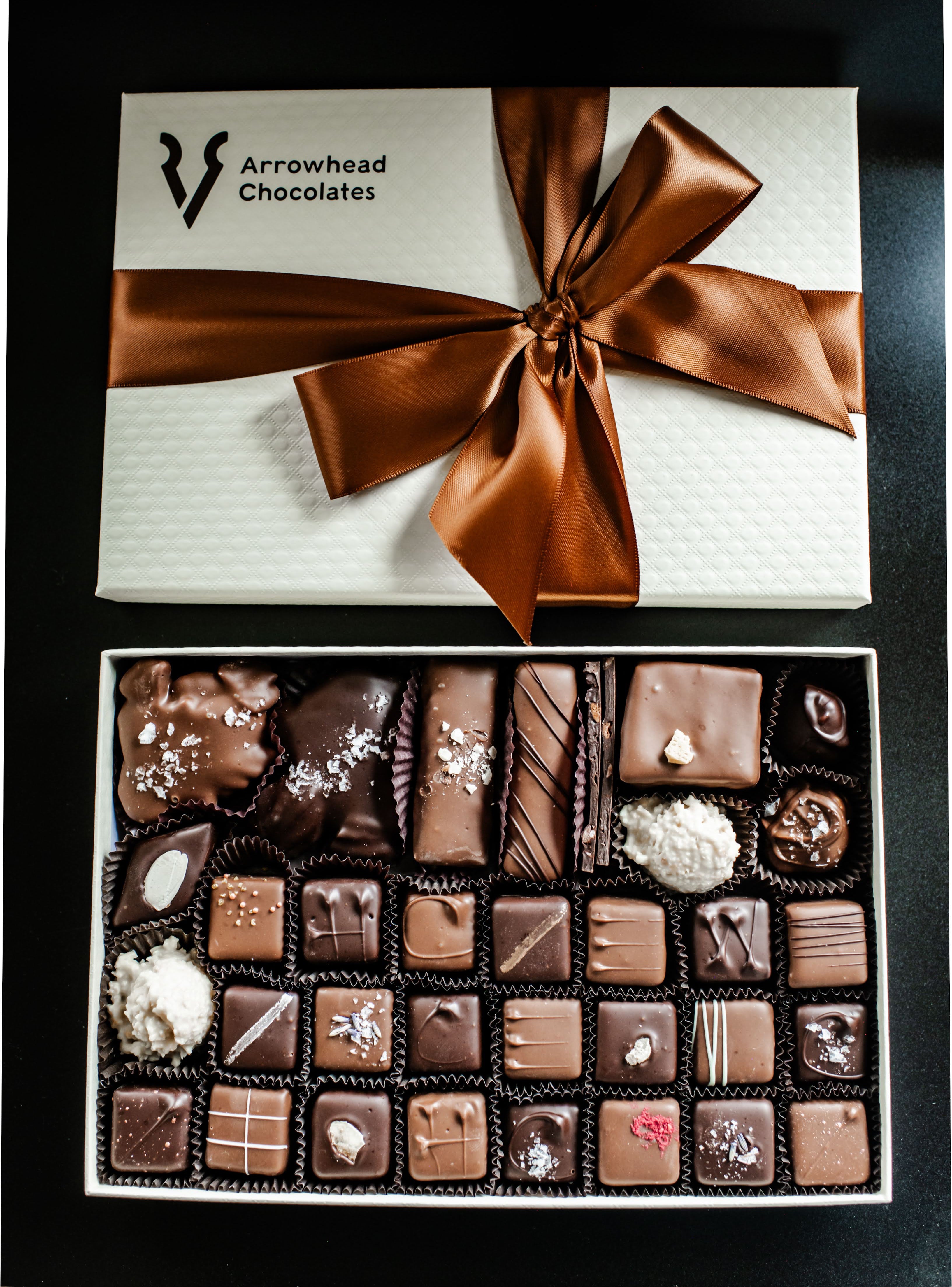 Deluxe Arrowhead Assortment – Arrowhead Chocolates